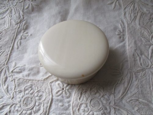 Antique ivory pill box - Rod Naylors Antique Restoration
