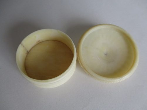 Small ivory box, ornamental turning - Rod Naylors Antique Restoration