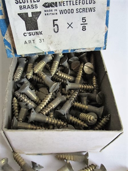 Nettlefolds screws number 5 x 5/8" - Rod Naylors Antique Restoration