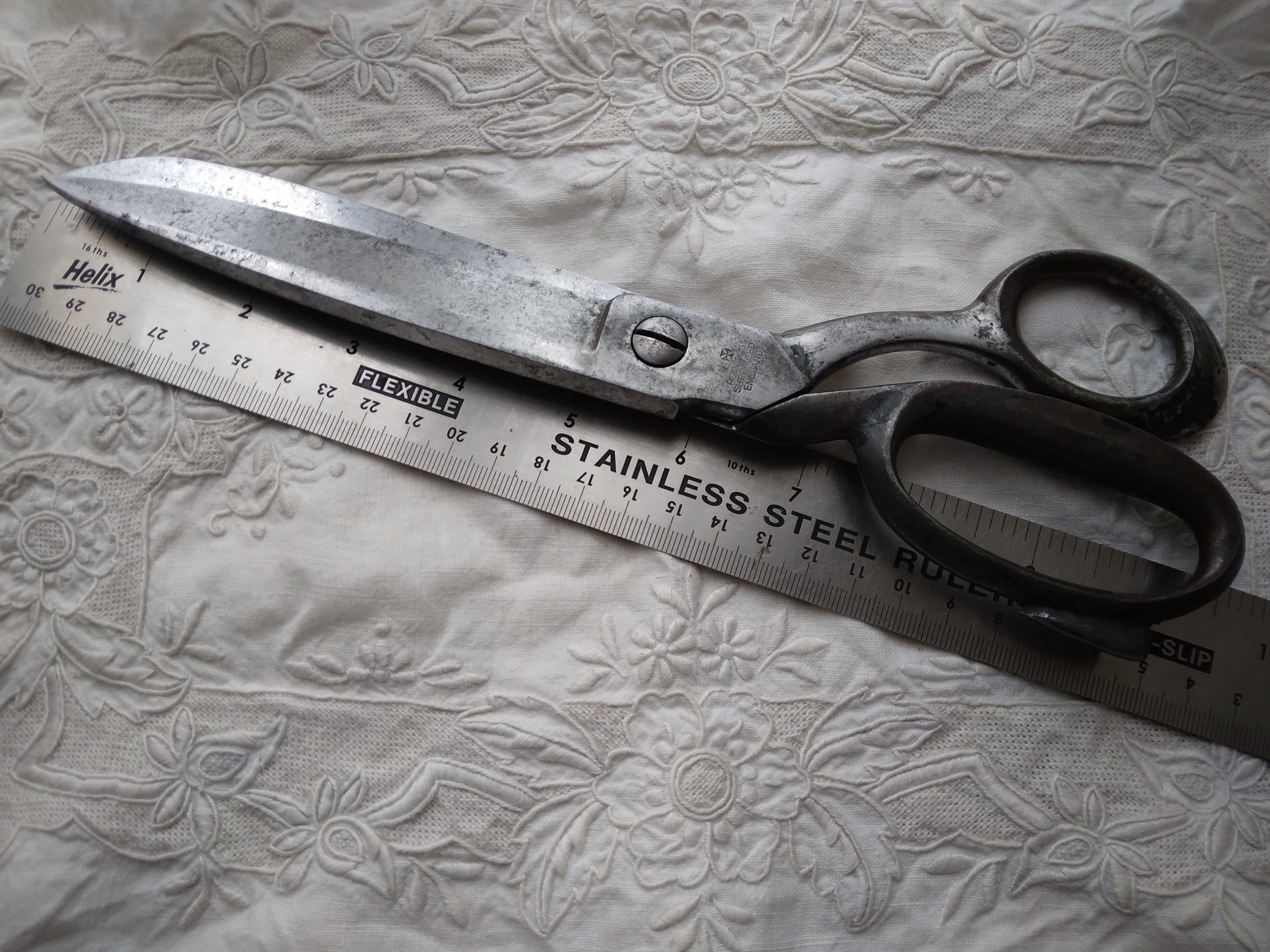 Rodgers large tailors scissors - Rod Naylors Antique Restoration