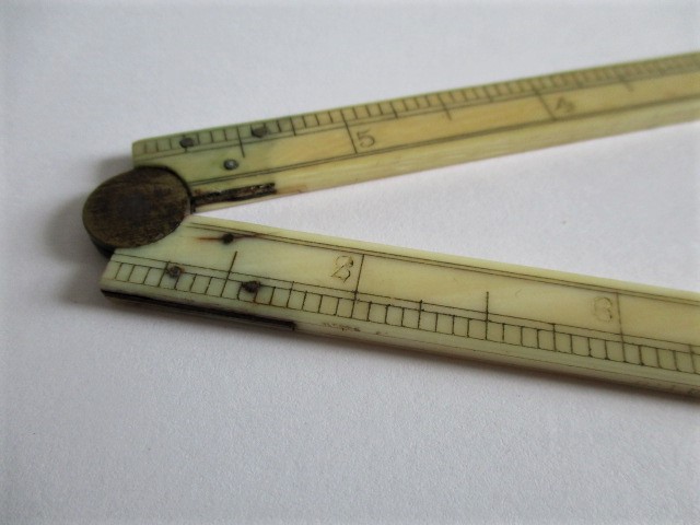 Folding ivory ruler, London maker - Rod Naylors Antique Restoration